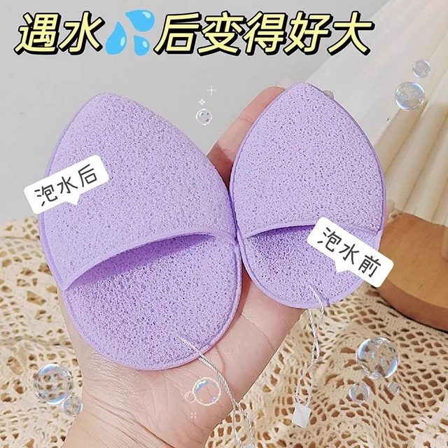 Glove-type face-washing puff becomes larger when exposed to water. Cute ...