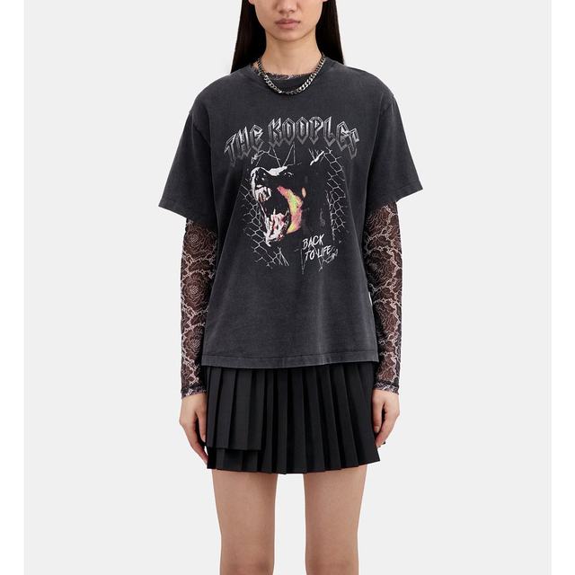 Thekooples with a T-shirt with a "barking dog 'silk net printing ...