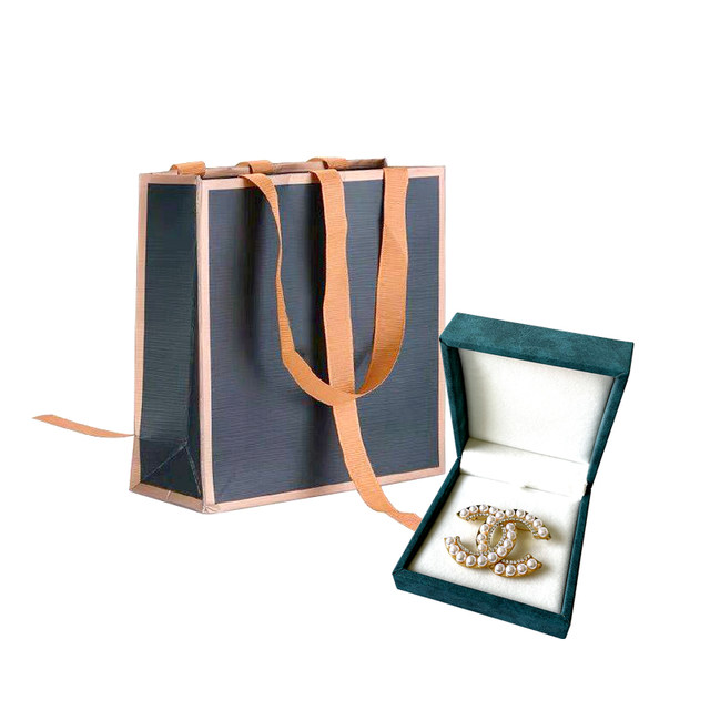 Valentine's Day Exquisite Brooch Box High-grade Flannel Soft Leather ...