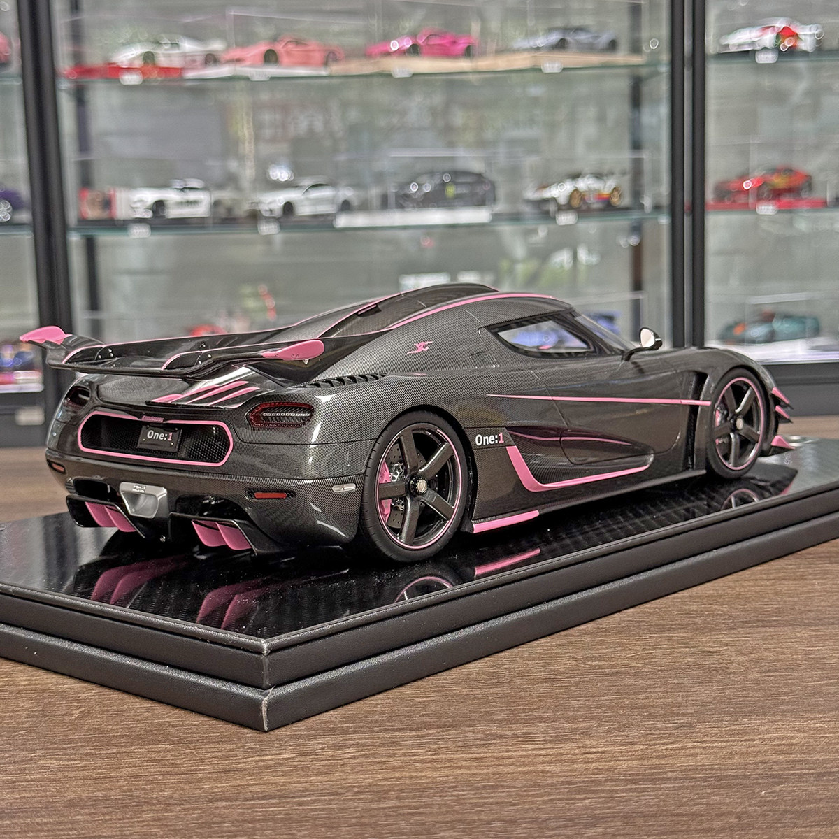 Frontiart Fa 1:12 Koenigsegg One1 Carbon Pink Limited Edition ...