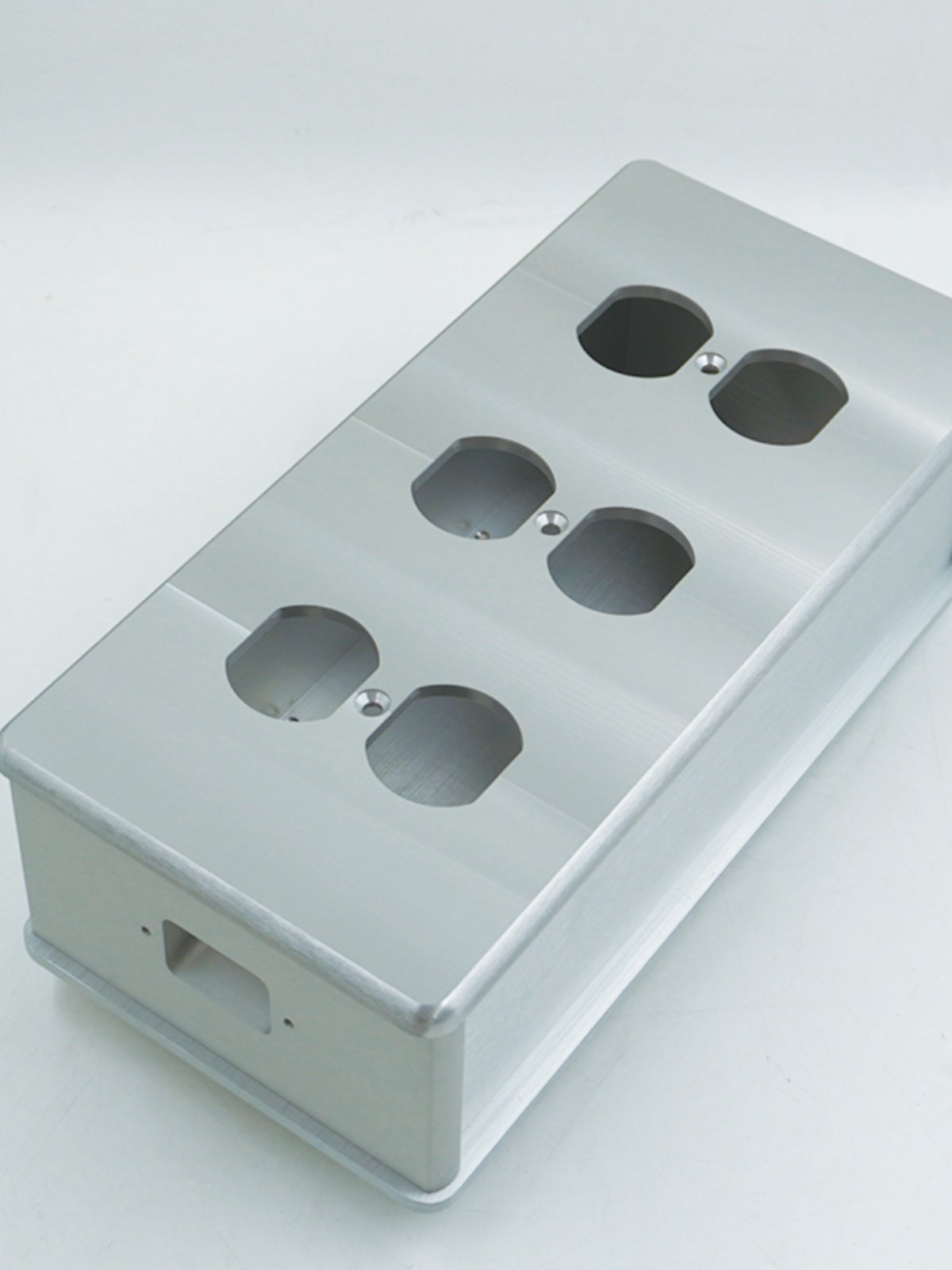 Hifi zásuvka napájení Yirong Aluminum Chassis 6-pin, americký standard