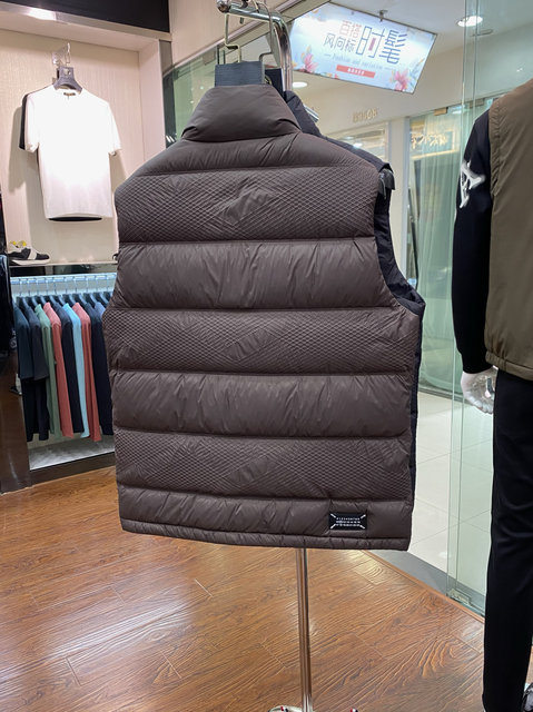 Autumn and winter new men's down vests stand -up collar casual warm ...