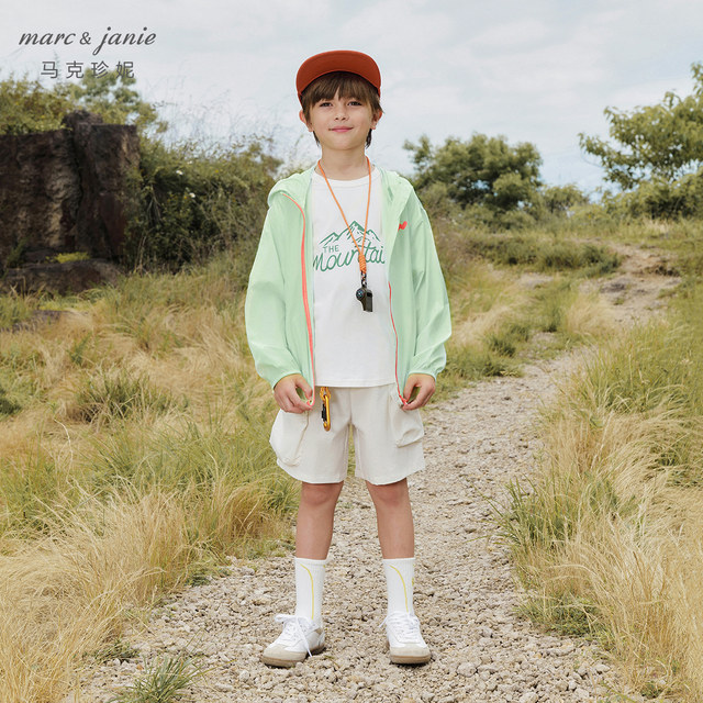 Mark Jenny lightweight breathable sun protection clothing for boys and ...
