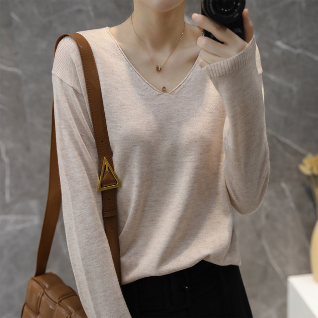 Autumn and winter inner wear women's long-sleeved bottoming shirt t ...