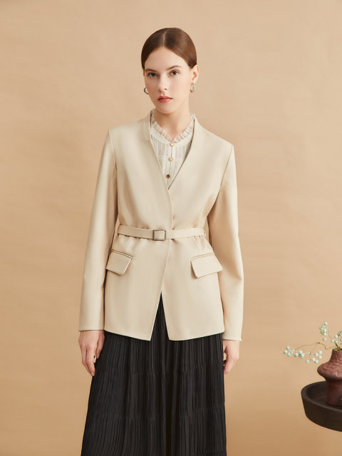 YINER specializes in autumn V-neck and one-handed long sheepskin ...