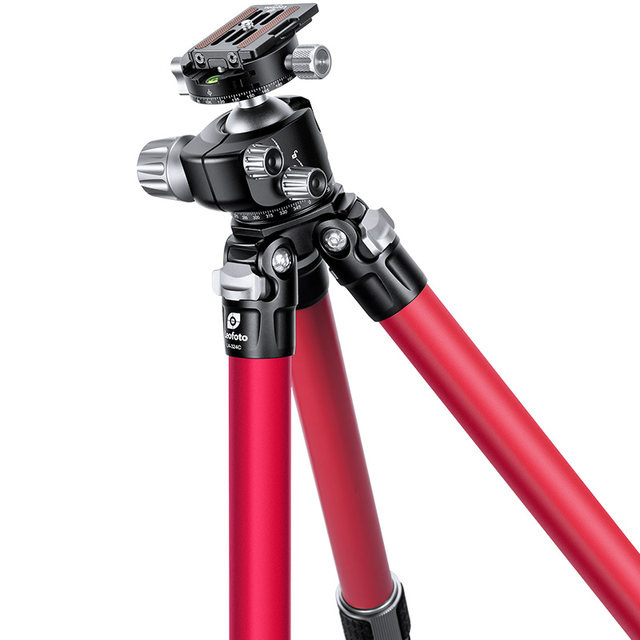 Leitu/leofotoLA-284C/LA-324C anti-sand and water-corrosion Athena series carbon fiber tripod