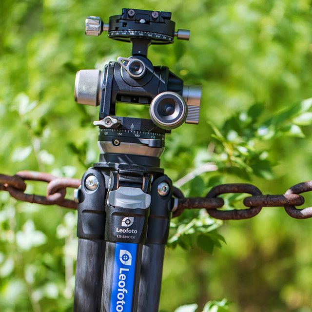 Leitu/leofotoLS-284CEX/324CEX+BV-10 quick horizontal adjustment carbon fiber tripod