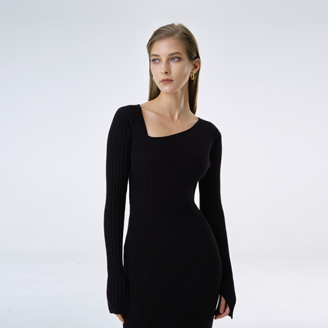Inspire/Stories Ms. irregular arc neckline design long -sleeved dress