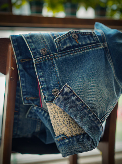 Classic hot-selling American retro vintage12oz selvedge denim washed distressed denim jacket JK001