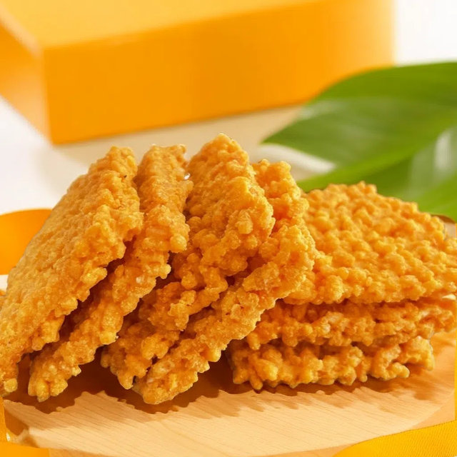 Chai Laoda crab roe crispy rice crispy egg yolk glutinous rice crispy ...