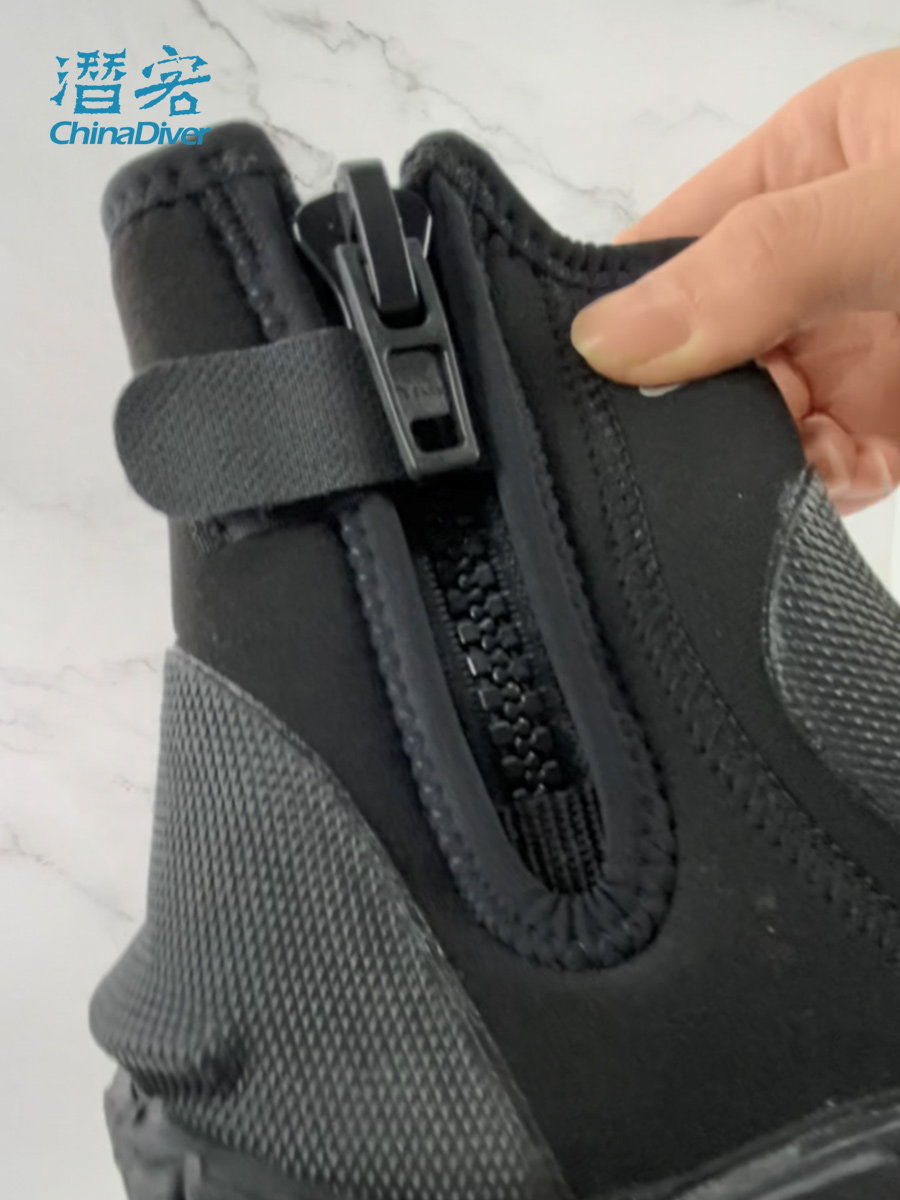 Scubapro Delta 5mm Diving Boots