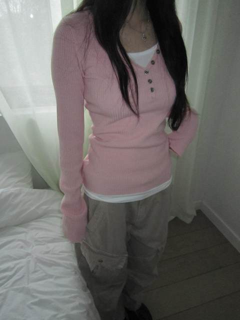 Spring Notebook Pink V-neck Button Knit Top Pure Slim and Slim-fitting ...