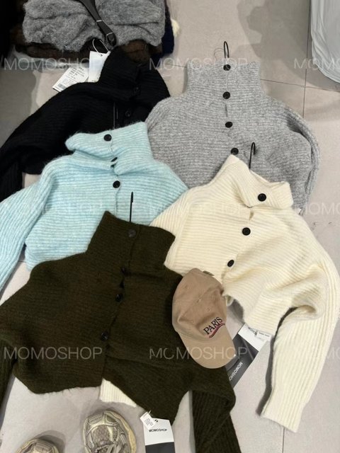 Momo's Korean version of winter new turtleneck sweater single -breasted ...