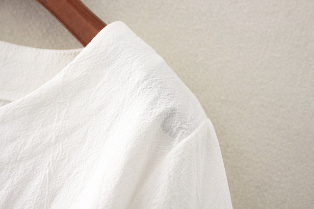 Bamboo embroidery cotton and linen short-sleeved T-shirt simple ...