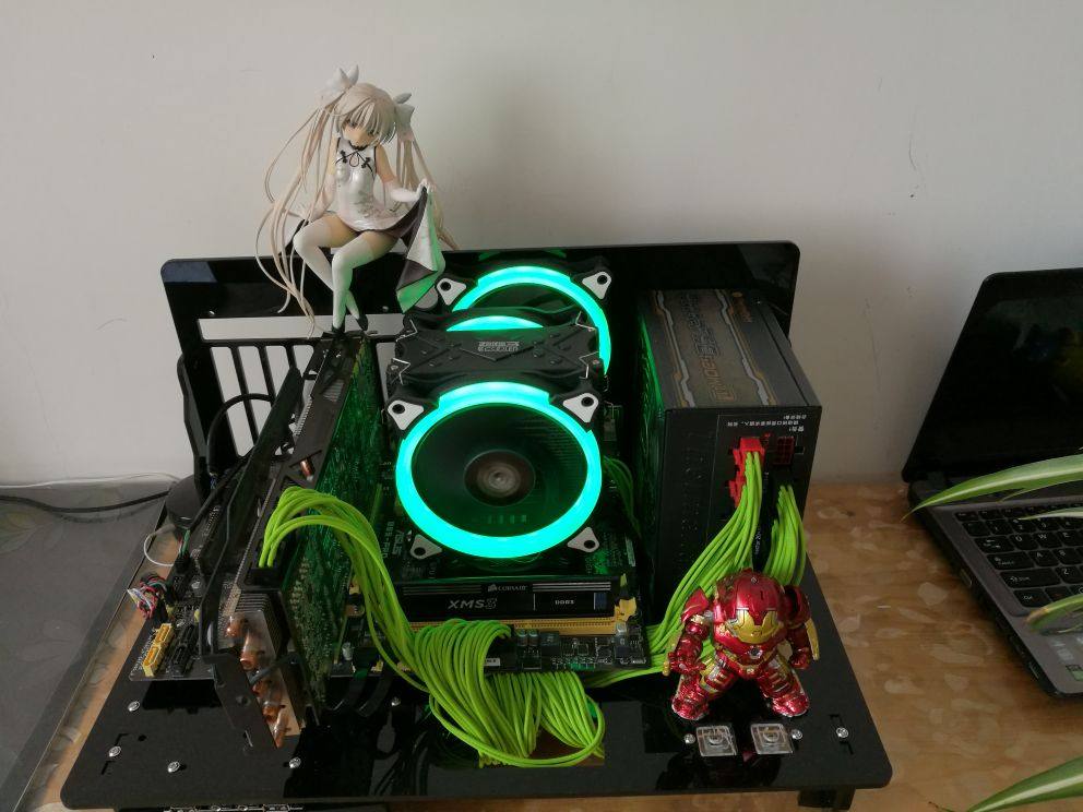 Transparent Acrylic Chassis for DIY Computer Rack Water Cooling System