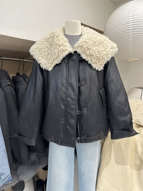 Korean version of glutinous jiji protein leather large lapel leather ...