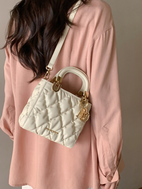 Nanfeng xMECCOKERNA Faust Pavilion Princess Diana Bag 2024 New Summer ...