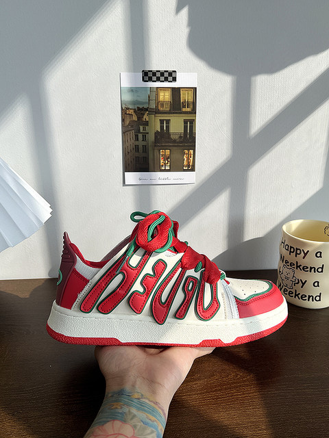 Niche shoes American high street shoes men's high -level sense autumn ...