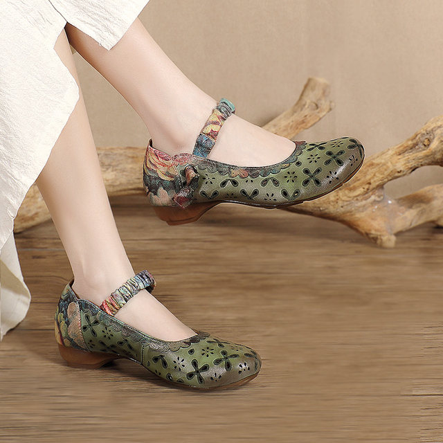 First-layer cowhide hollow shoes, low heel, round toe, shallow mouth ...