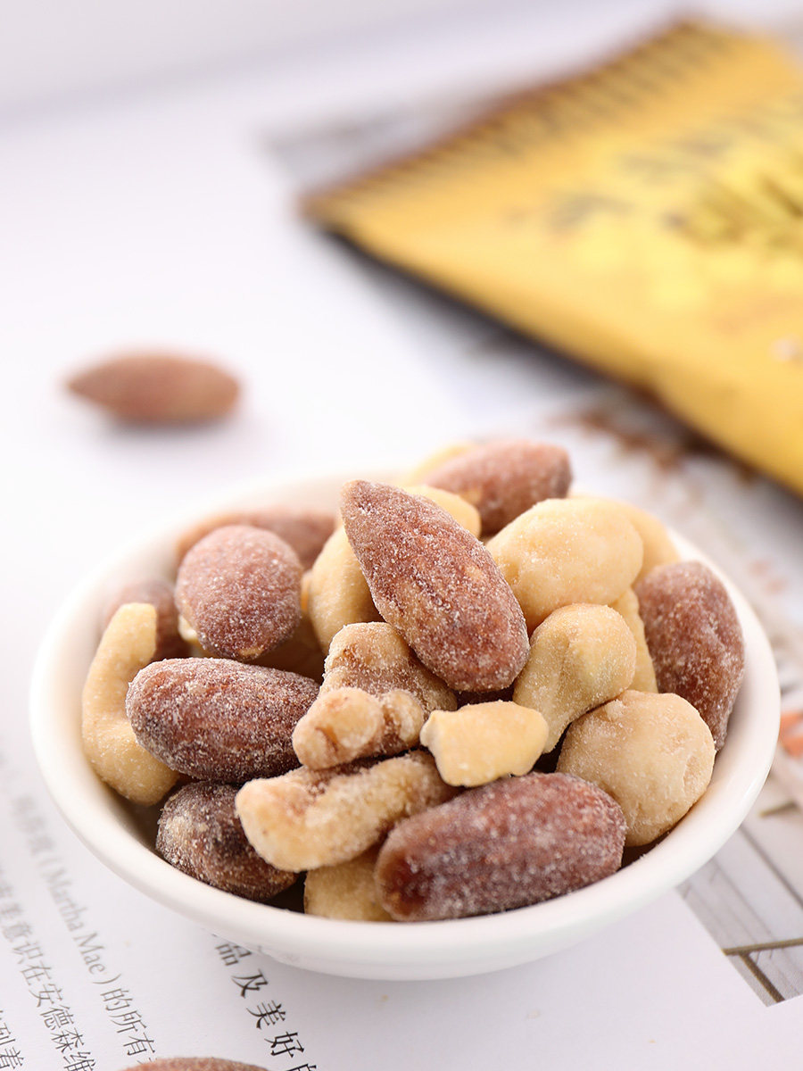 Tom Farm ハニーバターアーモンドカシューナッツ - 35g 韓国スナック