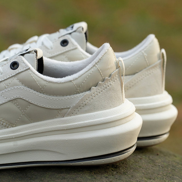 Vans official OldSkoolOvertPlusCC oatmeal thick-soled canvas shoes