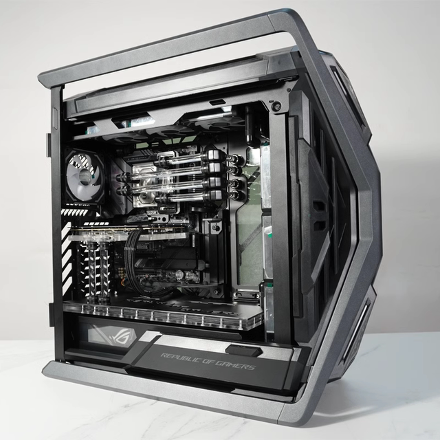 ASUS ROG Genesis GR701 chassis split water cooling solution customized ...