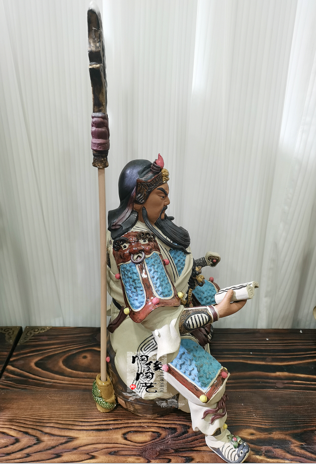 Ceramic Craft Pin Shiwan Doll Guan Gong Ye Reading Bing Shi Guan Yunchang
