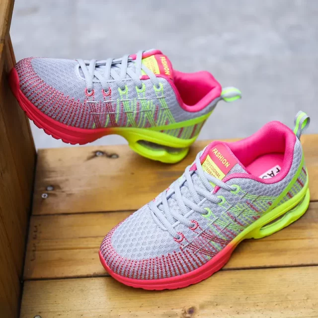 Four seasons trendy sports shoes, fashionable flying rigging running ...