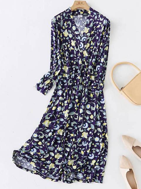 V -neckline knit crossed slanted skirt, tea break skirt, seven -point ...