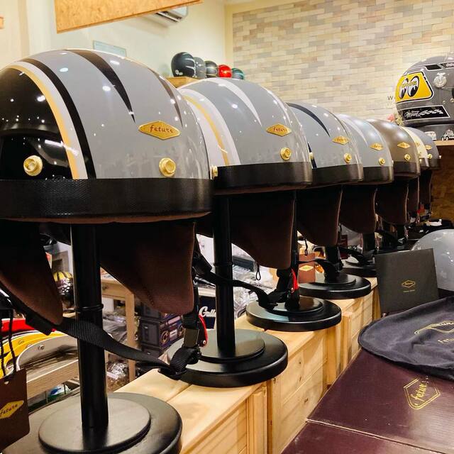 Taiwan Feture Feiqiao retro half helmet, scoop helmet, small helmet ...