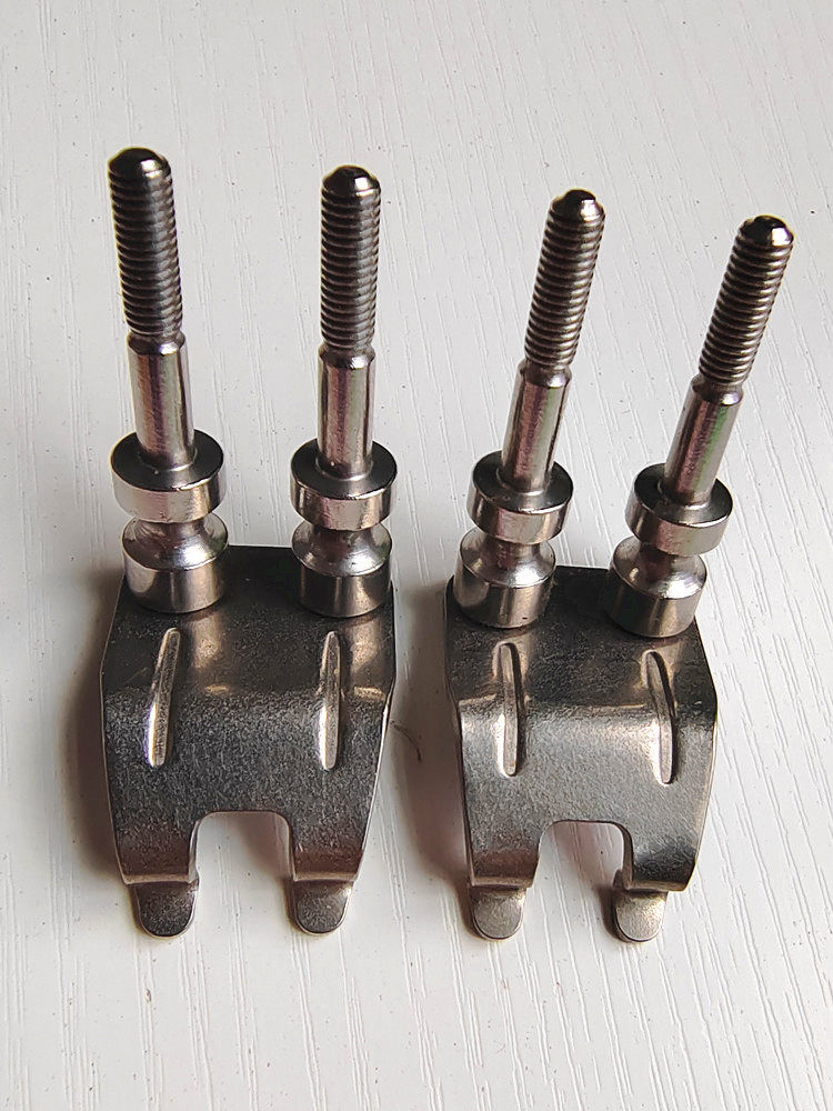 Nitto Pillar Claw NSI-350 - Здрав стоманен захват за колони