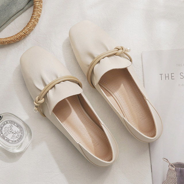 Sheepskin version ~ Evening shoes, slip-ons, lazy commuter flat-soled ...