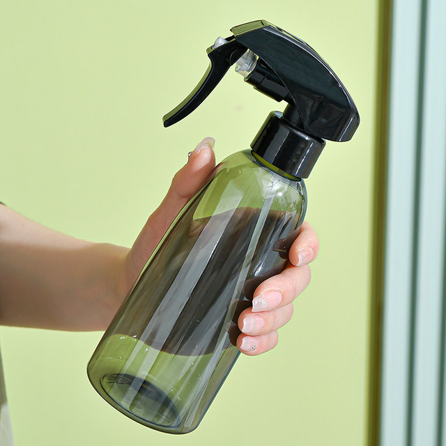 Watering pot watering pot watering pot gardening spray pot spray bottle ...