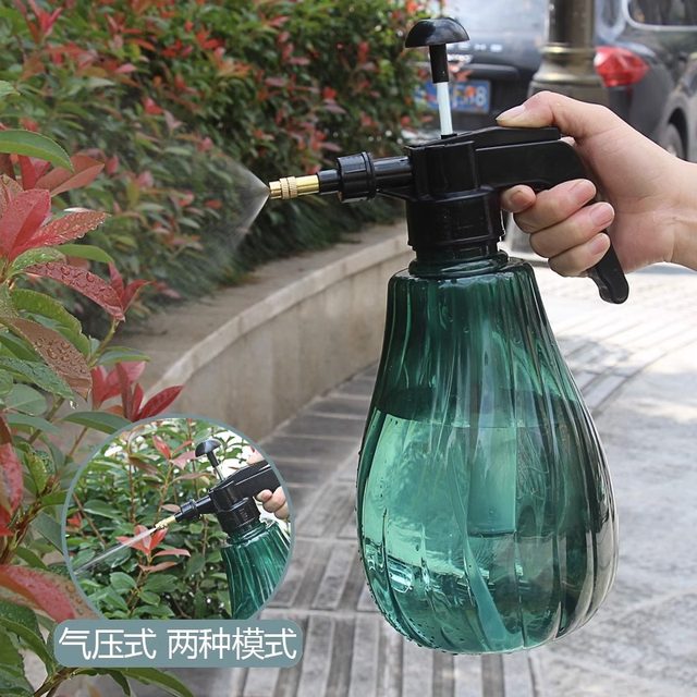 Pneumatic household watering pot watering high-pressure gardening ...