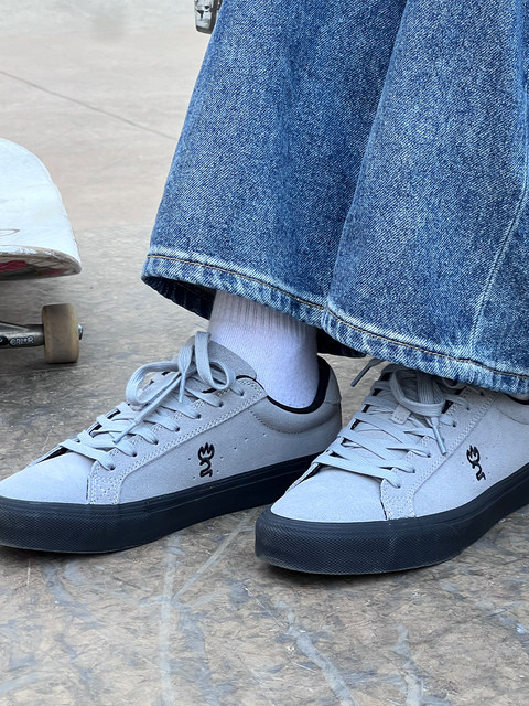 Polar Route Star Star Frost Male and Female Couple Student Student ...