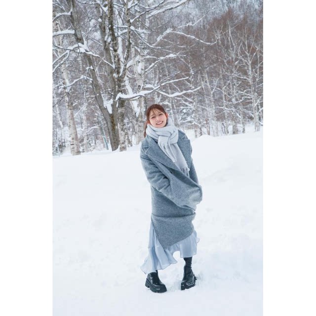 Japanese original version of Fujio Maki debut 25th anniversary photo ...