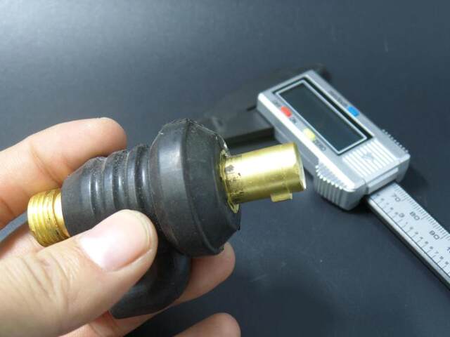 Argon arc welding gun M16*1.5 nut to European 50-702 quick plug quick ...