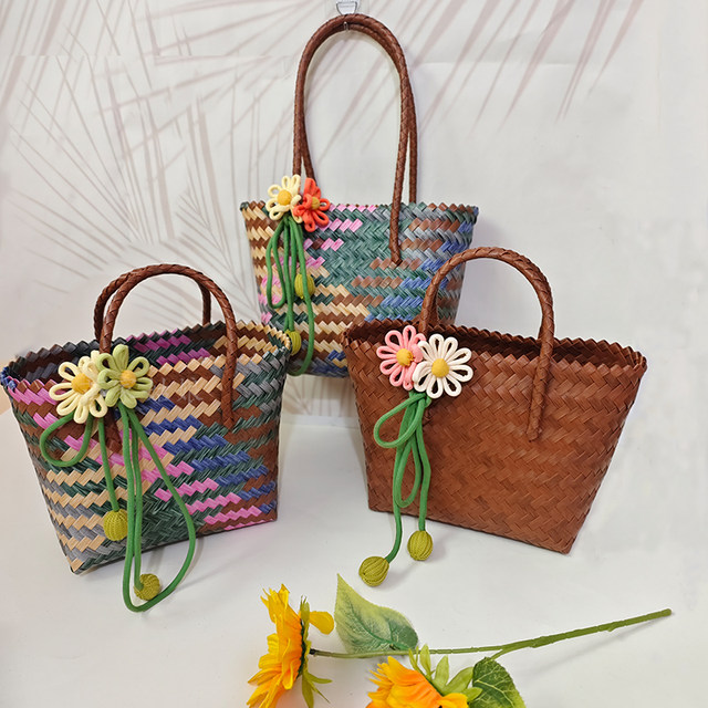 Mid-Autumn Festival festive holiday souvenir basket hand-woven ...