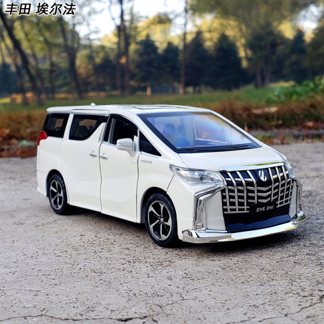 1:32 Toyota Elfa alloy MPV business car model Bread nanny car ...