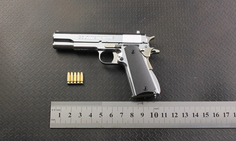 Colt m1911 metallsimuleringsmodellpistol - 1:2,05 löstagbar pistol i ...