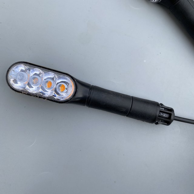 Electric car turn signal 12V snap-on LED light left and right cornering ...