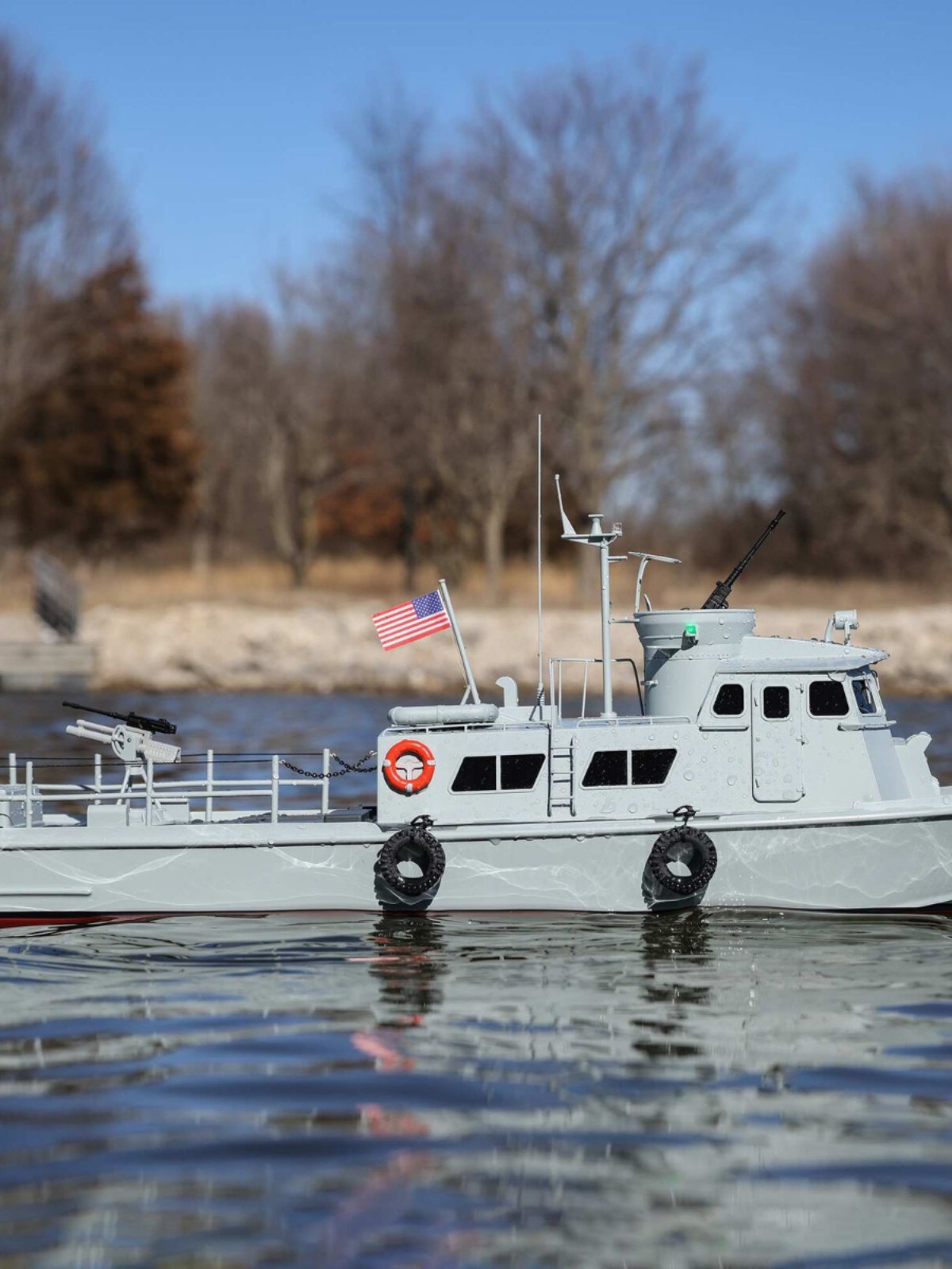 Łódź RC Proboat Swift 24 Patrol Craft
