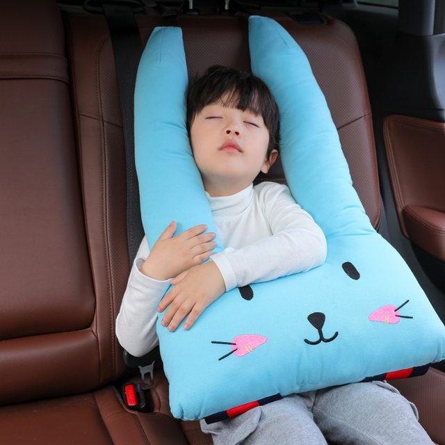 Creative children's car pillow quilt dual-use U-shaped car seat waist ...