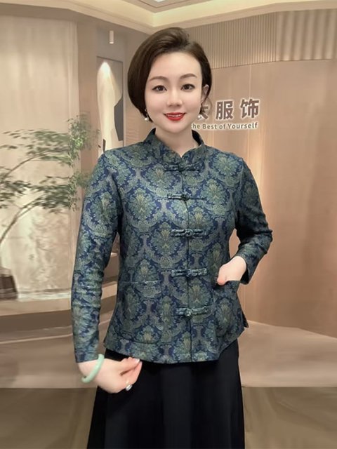 New Chinese style mom Tang suit top autumn and winter new style velvet ...