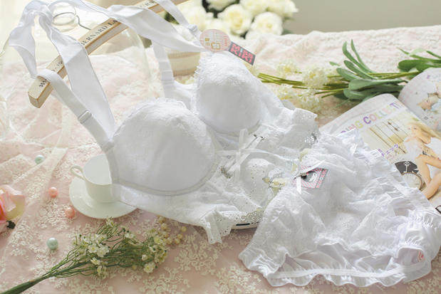 Japan Misskiki Underwear Female Cute Milk Sugar Lolita hanging neck ...