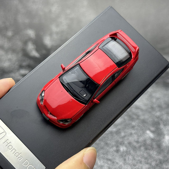 LCD 1:64 Honda Integra Type R DC5 alloy car model