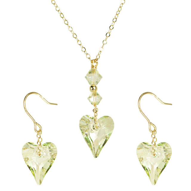 Fresh and bright green Shijia rare color love crystal beauty imported ...