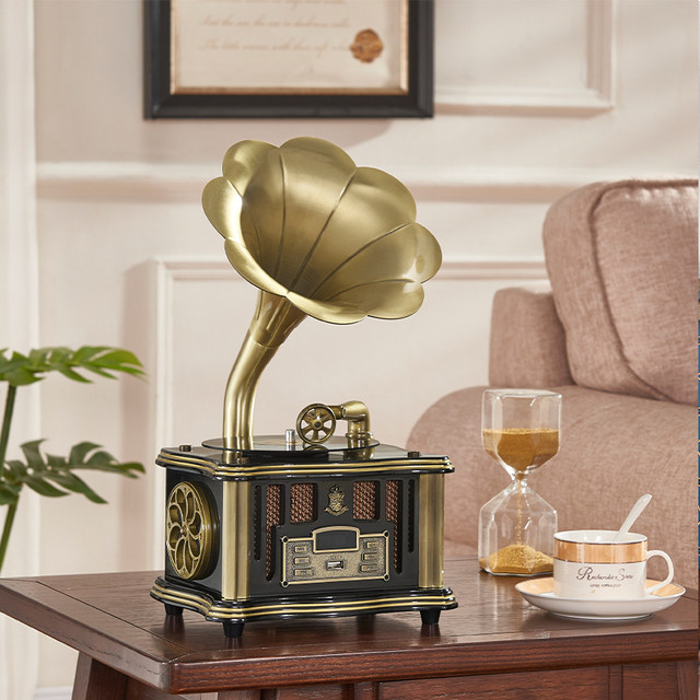 Retro gramophone living room European solid wood ornaments vinyl record ...