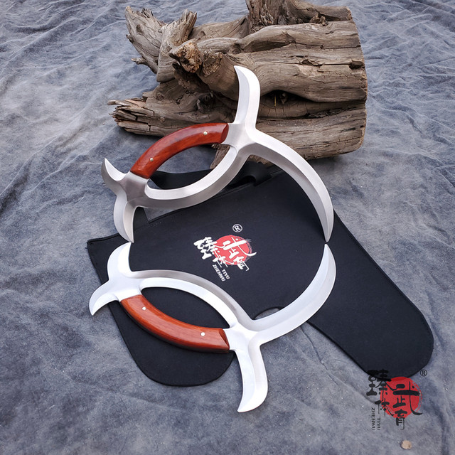 Double key and double axe/stainless steel weapon gossip meridian ...