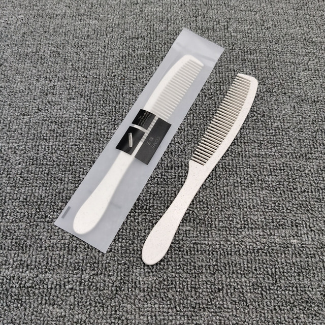 Hotel disposable comb, hotel and bed and breakfast disposable ...